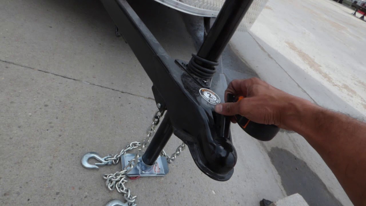 Black Raven Carry On vs Black Raven Doolittle Enclosed Trailer - YouTube