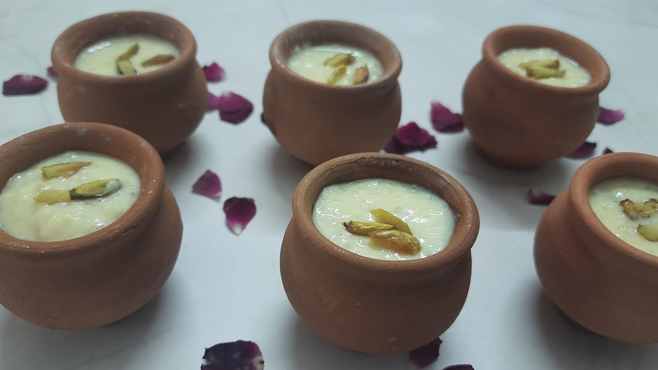Bangalore Ki Shadion wali Matka Phirni Ki Recipe @lezzetlikitchen - YouTube