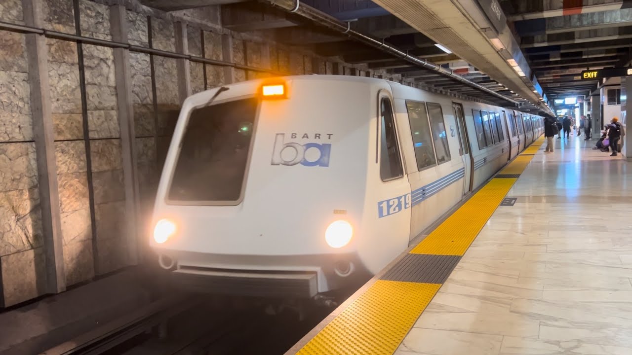 Bart Legacy Fleet 6-Car Berryessa Train with Rohr A Car 1219 Arriving ...