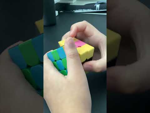 How to do the checkerboard pattern on a 3x3 cube. - YouTube