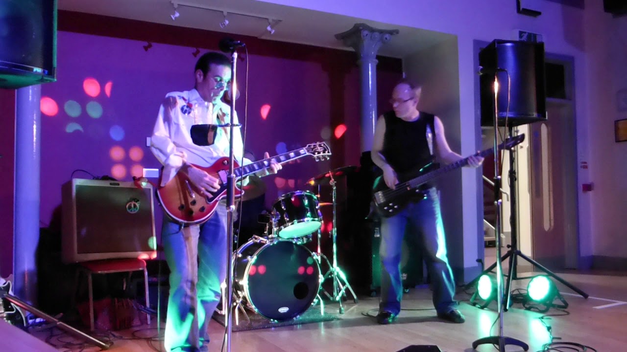 Melvin Hancox Band @ The Met Abertillery 12th April 2019 - YouTube