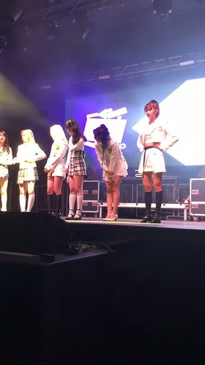 [FANCAM] 10.26.2019 WEKI MEKI (Ment 3) K-POP TOGETHER FESTIVAL 2019 - YouTube
