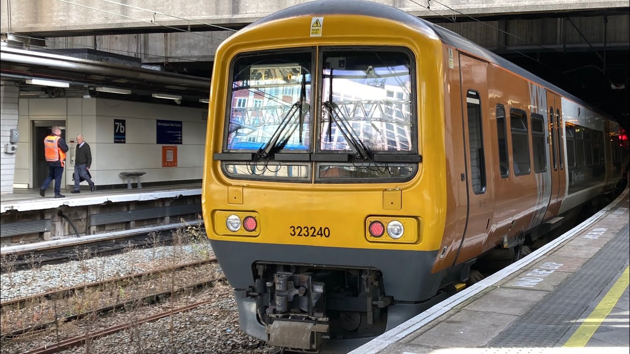 West Midlands Railway Class 323 EMU 323 240 Birmingham New Street to ...