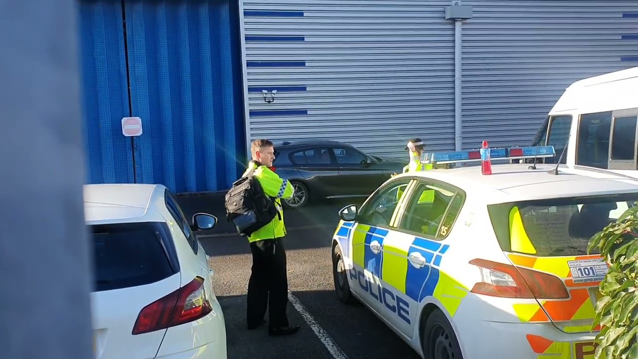 Greater Manchester Police Claytonbrook driving school - YouTube