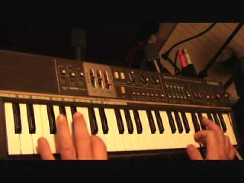 Casio MT-68 "Pop Beat Piano" - YouTube