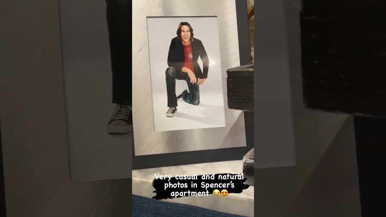 iCarly revival set props Jun 22, 2021 - YouTube