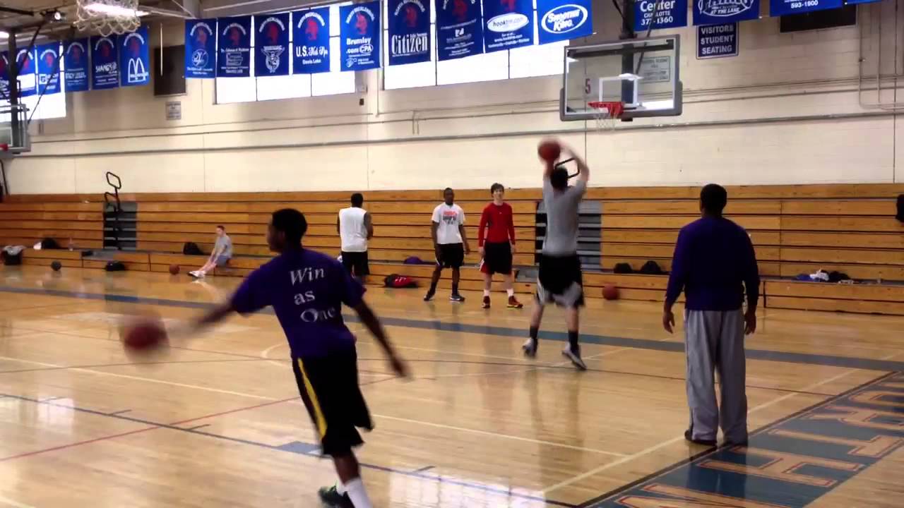 Baller Factory Basketball group training session - YouTube