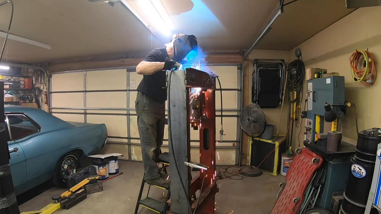 Shop Hydraulic press, modification, making it rigid. - YouTube