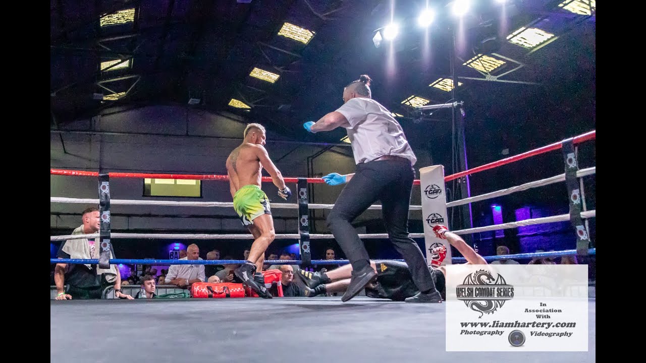 Joe Hapgood v Nathan John Welsh Combat Series 3 - YouTube