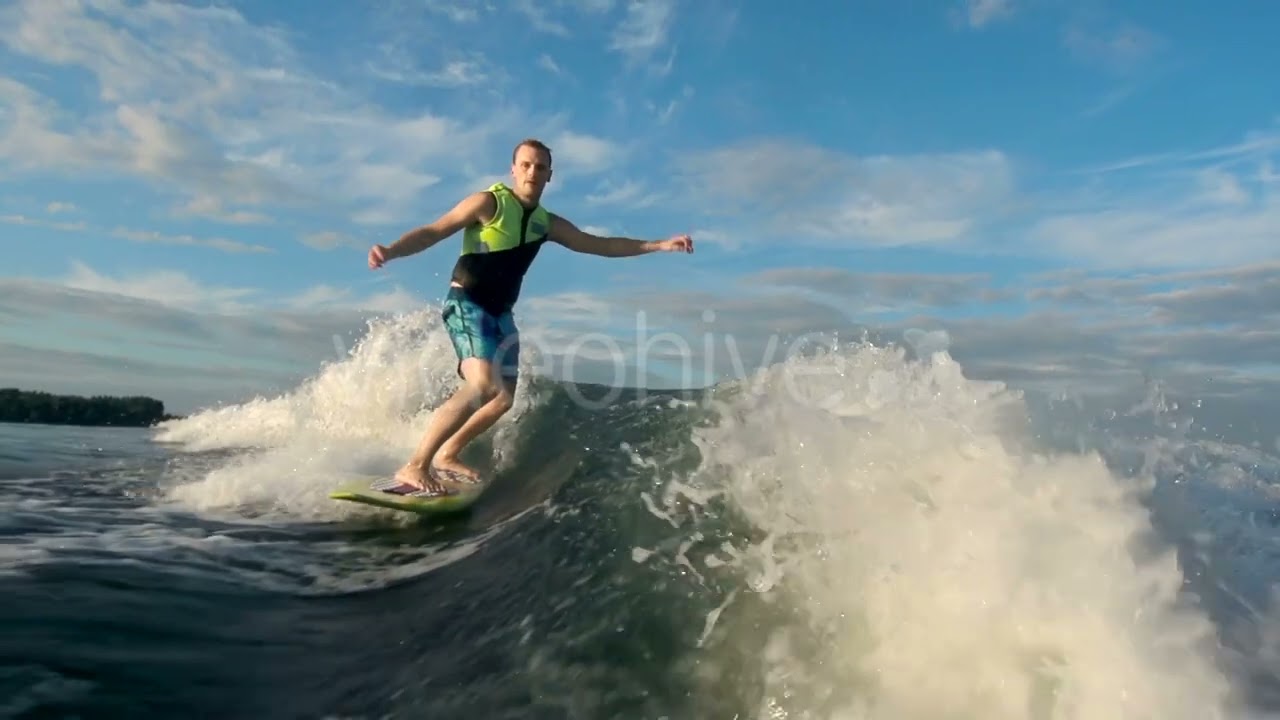 How to Quickly Freeze Frame in Premiere Pro | Envato Tuts+