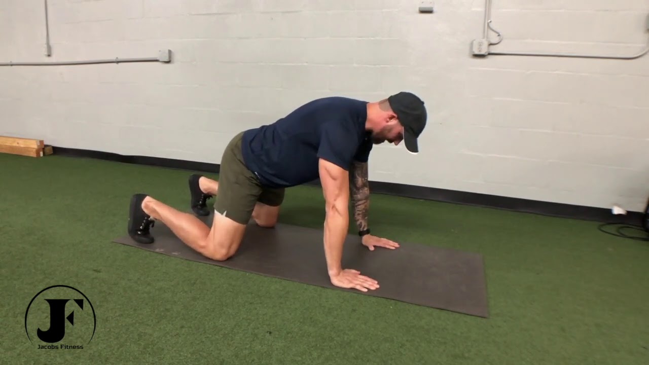 Bear Crawl Shoulder Taps Tutorial - YouTube