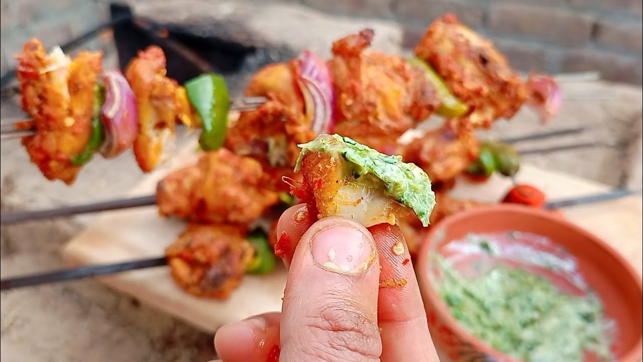 [ASMR] Village Style Chicken Tikka Cooking | village food|BBQ chicken ...