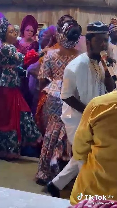 Hausa dance - YouTube