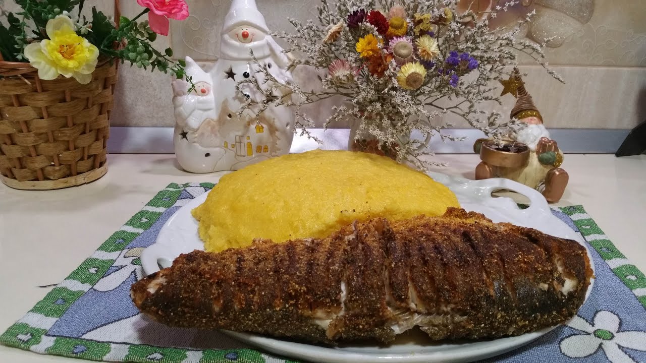 Pește Crap Chinezesc cu Mămăliguță făcută cu Unt | Crap Chinezesc și ...