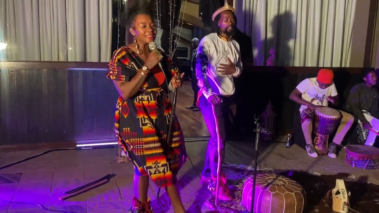 Ubaba uyi’Ngwenya uvuswa Madlozi 🎶🎶🎶🎶🎶 - YouTube