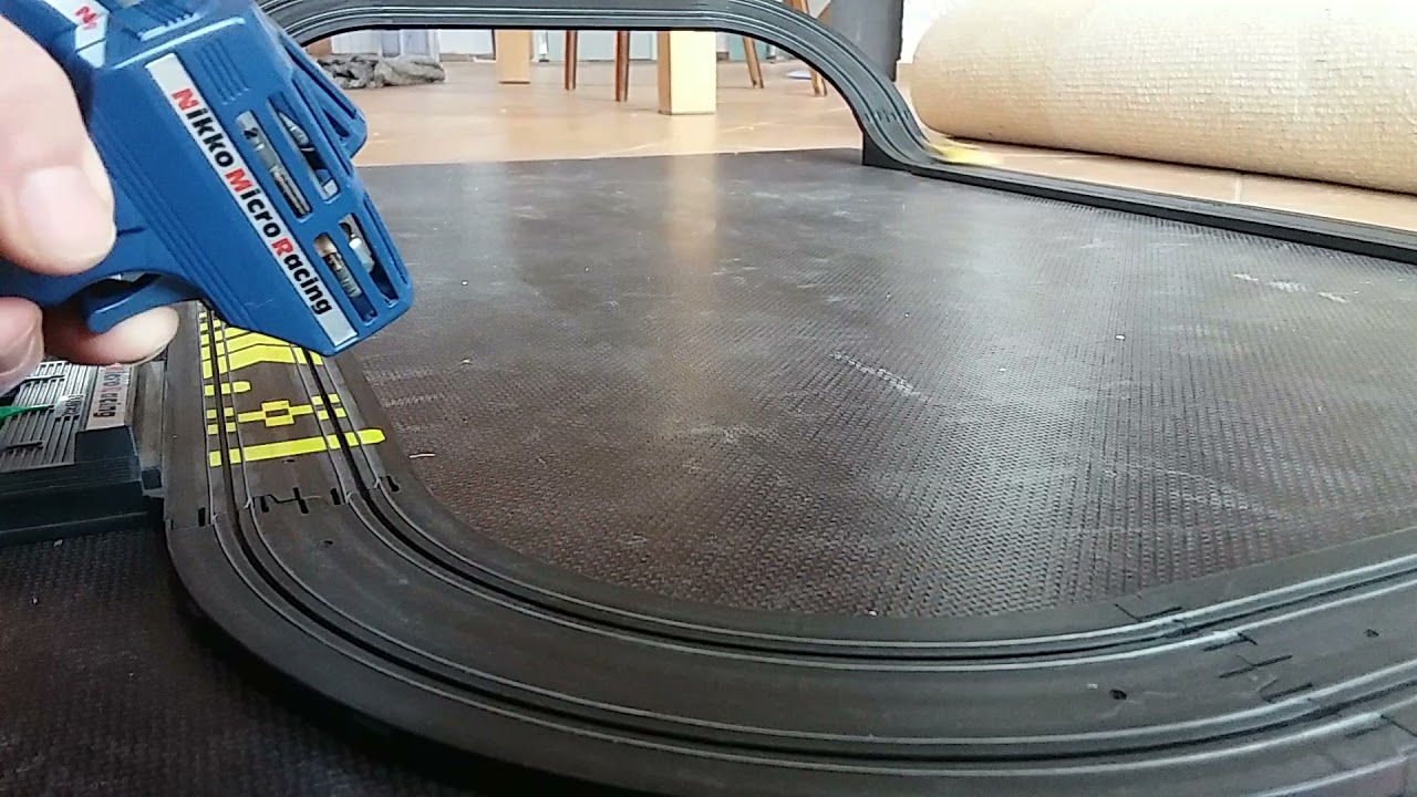 Nikko micro racers, micro racing - YouTube