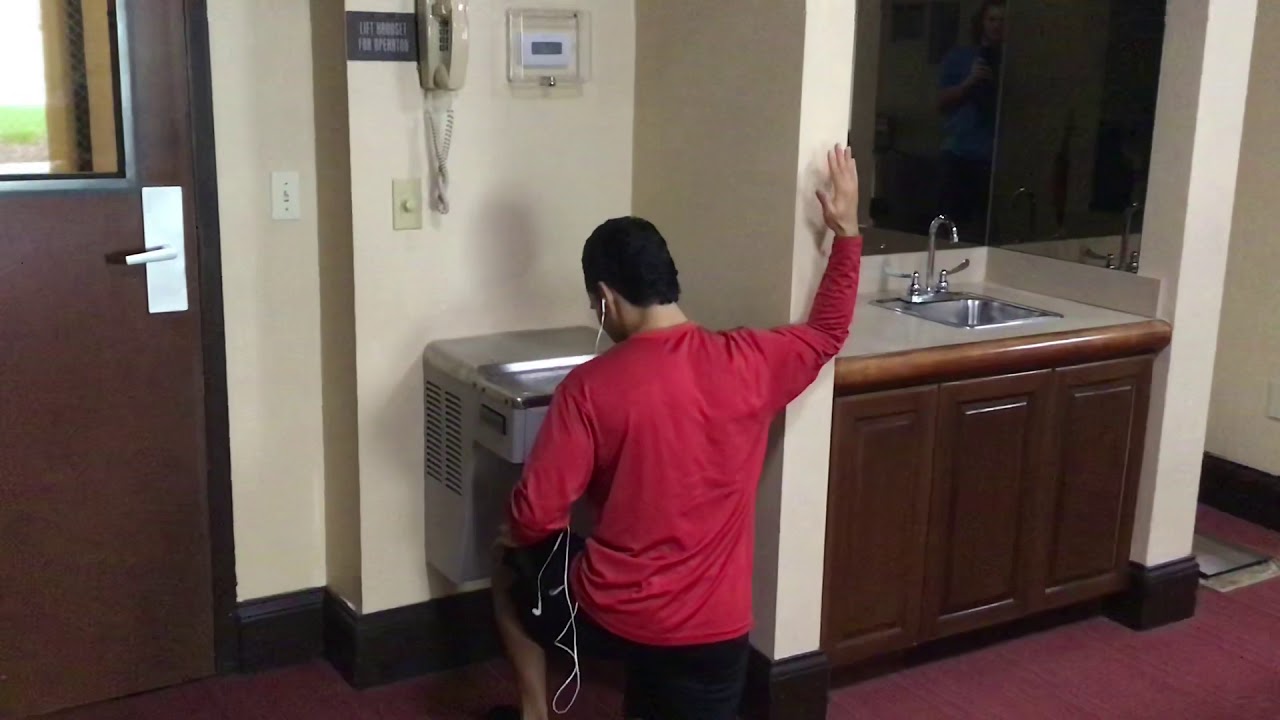 1/2 Kneeling 90/90 Shoulder Rotation with End Range Lift Off - YouTube