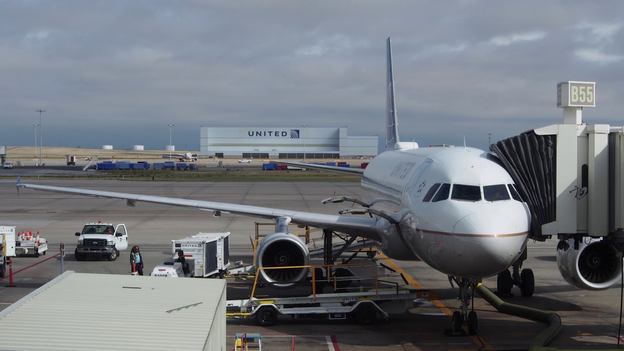 2017/09/16 United Airlines 323 Announcement: Denver - Vancouver ...
