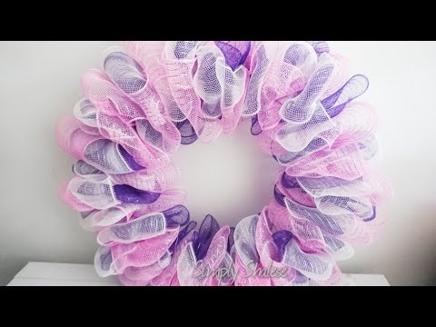 DIY: Poofy Ruffle Spring Deco Mesh Wreath || Quick and Easy - YouTube