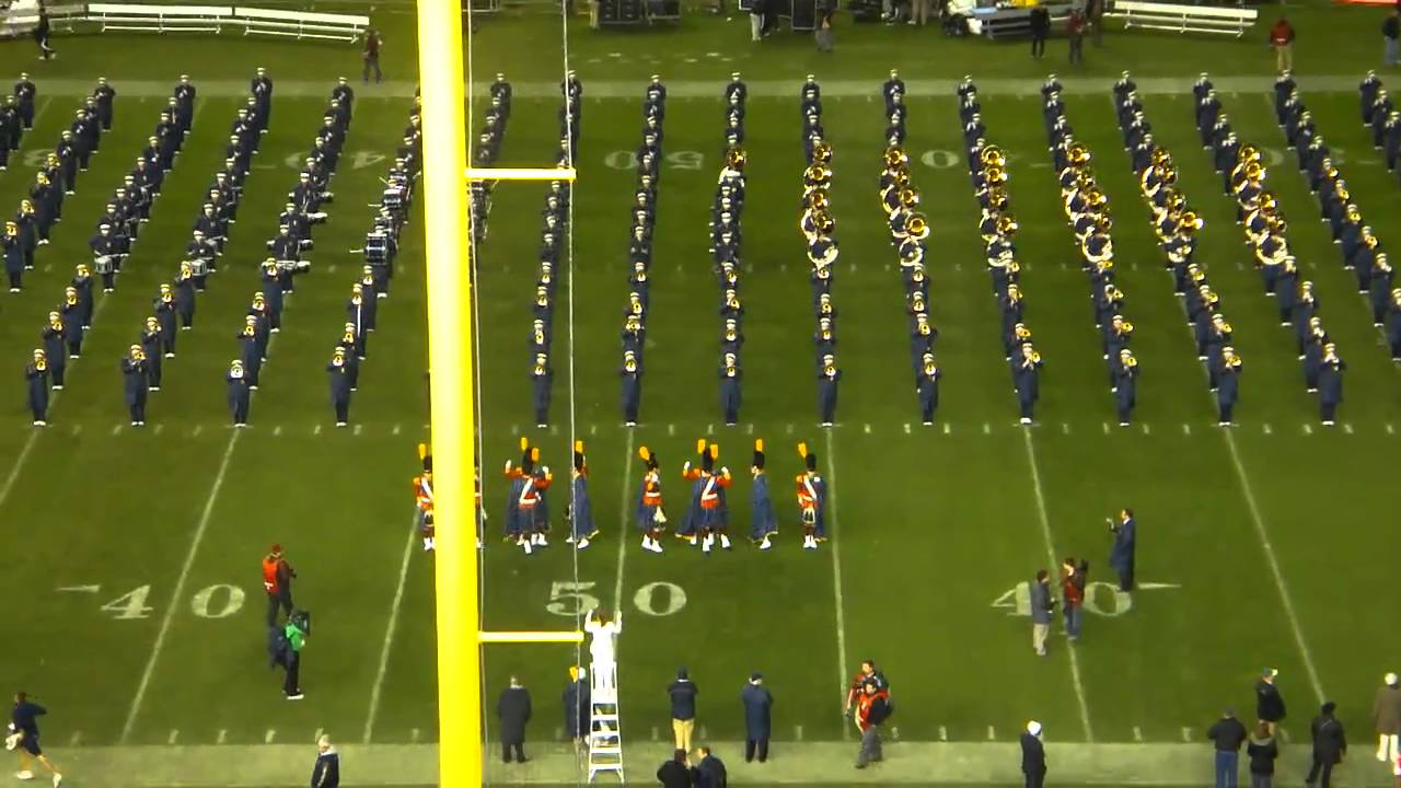 ND Irish Guard dancing the jig - YouTube