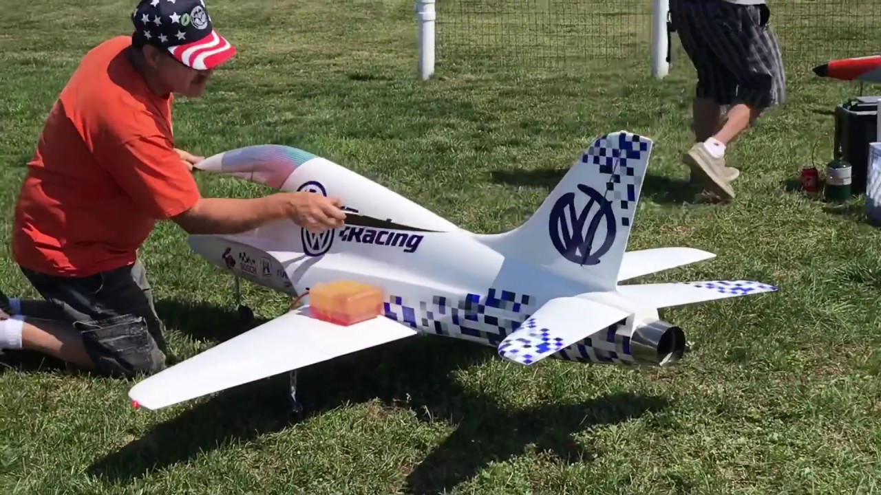 GAS Turbine RC Jet Plane - YouTube