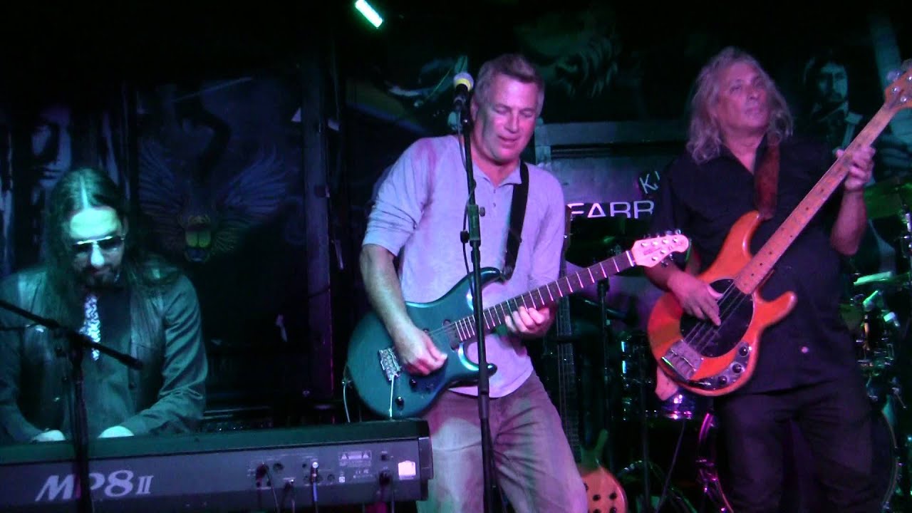 Avner Levy - Live at KJ Farrell's - "Long Train Runnin' " - YouTube