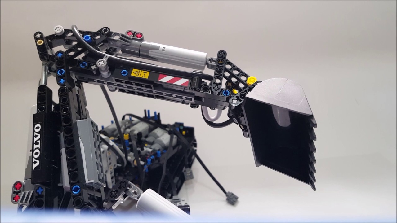 LEGO VOLVO hydraulic dipper - YouTube