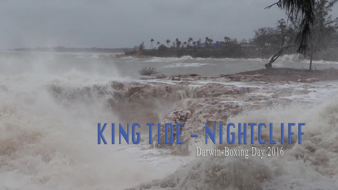 Darwin - Nightcliff Beach King Tide at wet season - YouTube