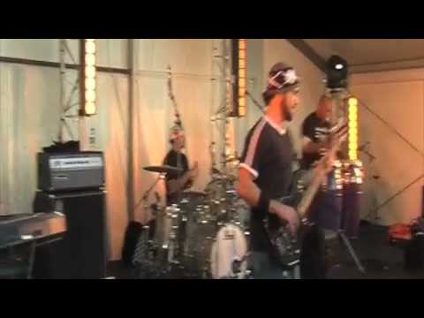 Roby Curtis - 'To Change' live Darling Harbour - YouTube