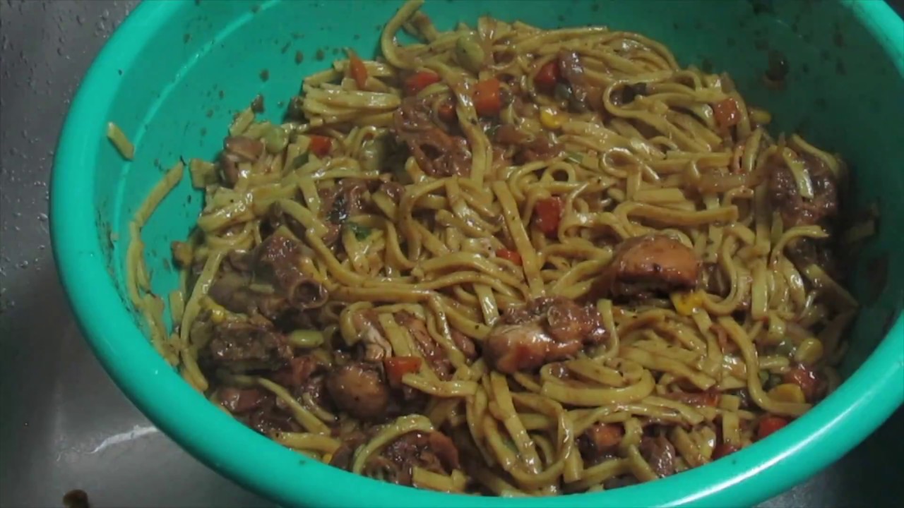 EASY Guyanese Chicken Chowmein *beginner friendly* - Delicate Jewel ...