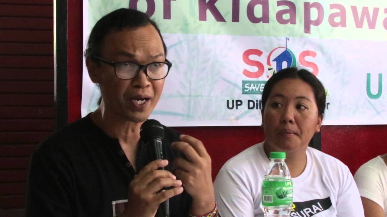 UP professor reveals harassment of farmers in Kidapawan - YouTube