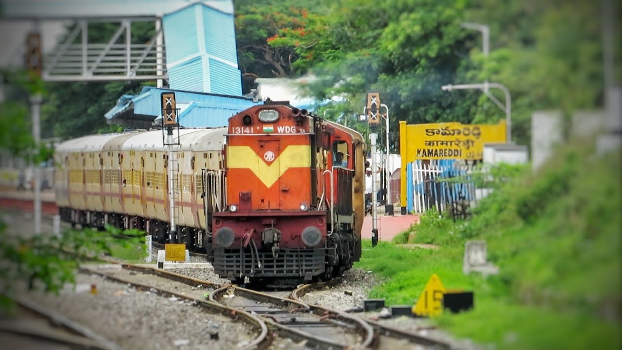 Loud Honking Alco // Bodhan - Kacheguda Passenger // Departing ...