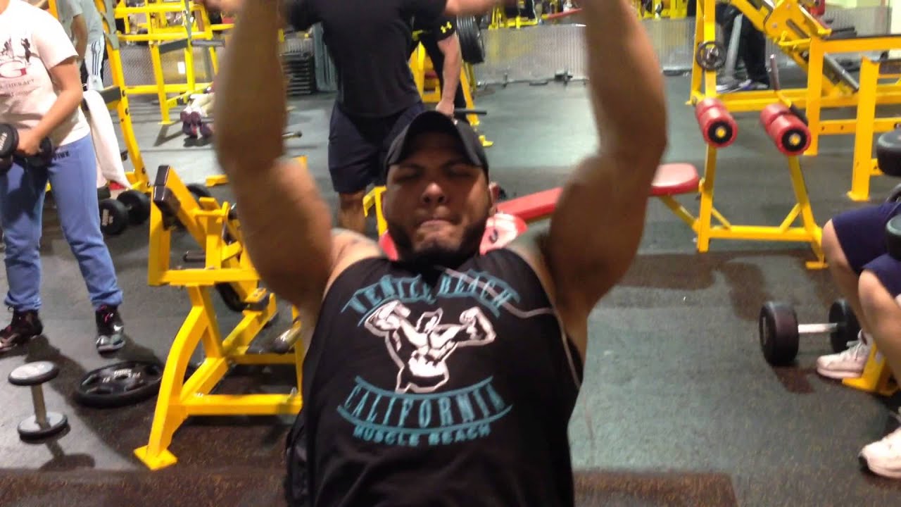 Upper Chest Pump - YouTube