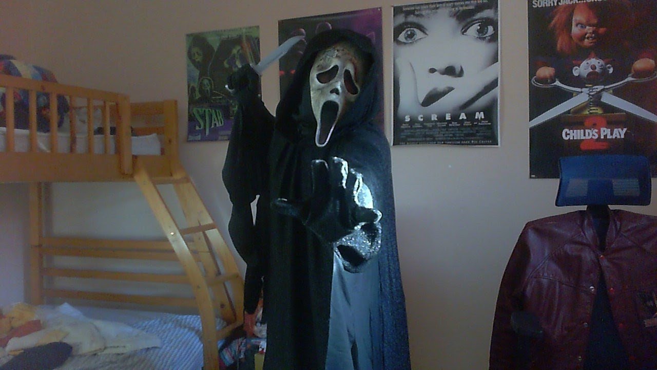 Scream 6 Funworld Ghostface mask unboxing!! - YouTube