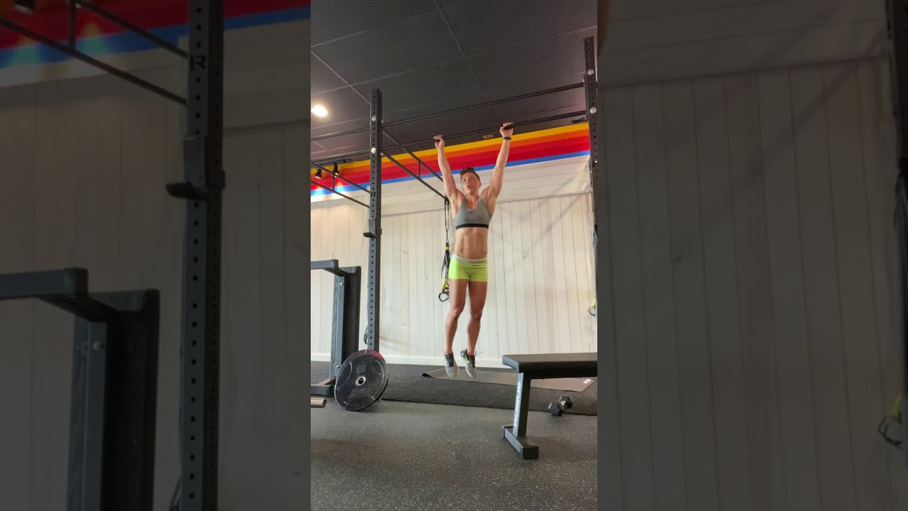 Hanging Leg Circles - YouTube