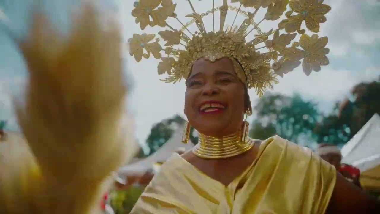 Larry Gaaga Egedege Music Video feat Pete Edochie, Theresa Onuorah ...
