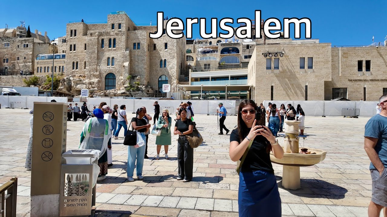 What's in Jerusalem Today? Western Wall. City Center - YouTube