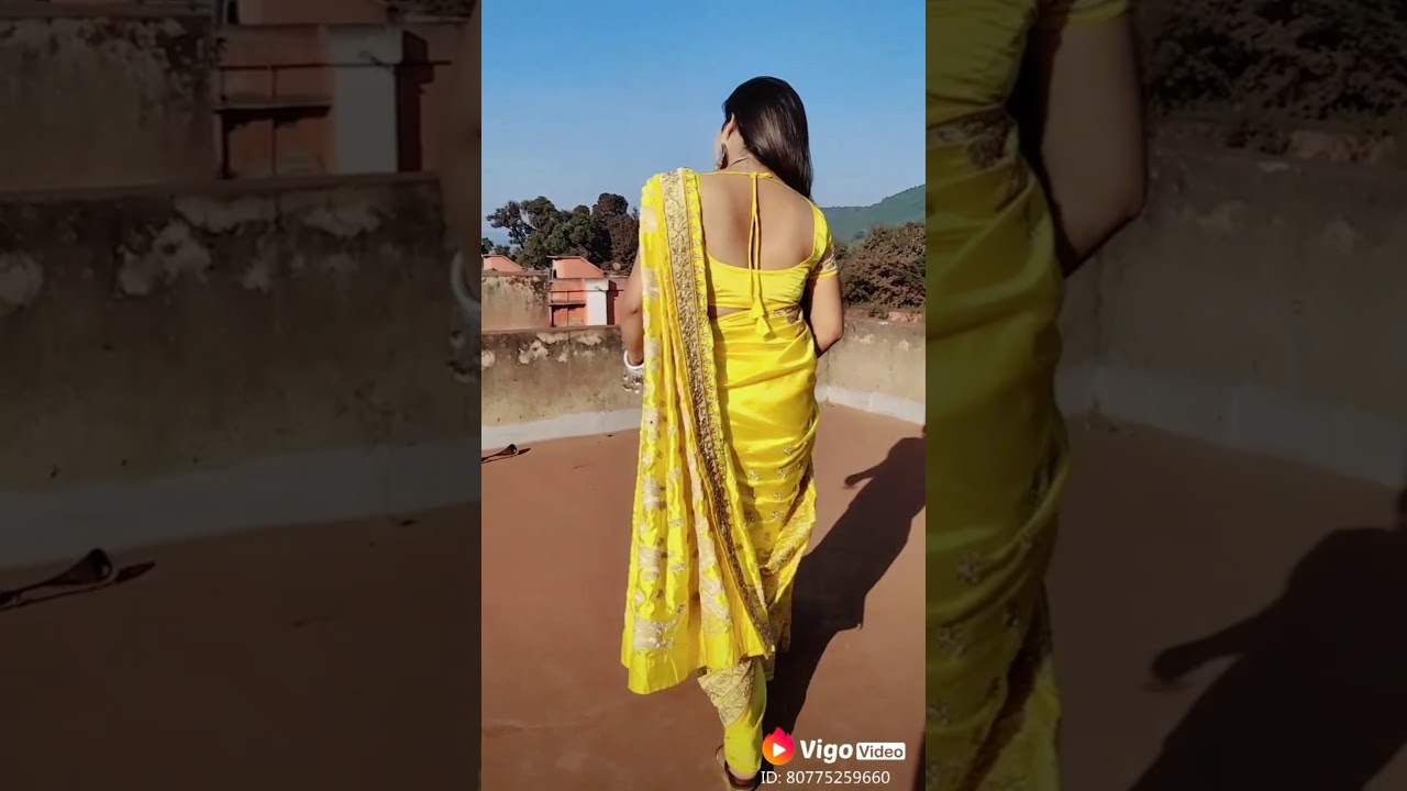 Hot aunty back side - YouTube