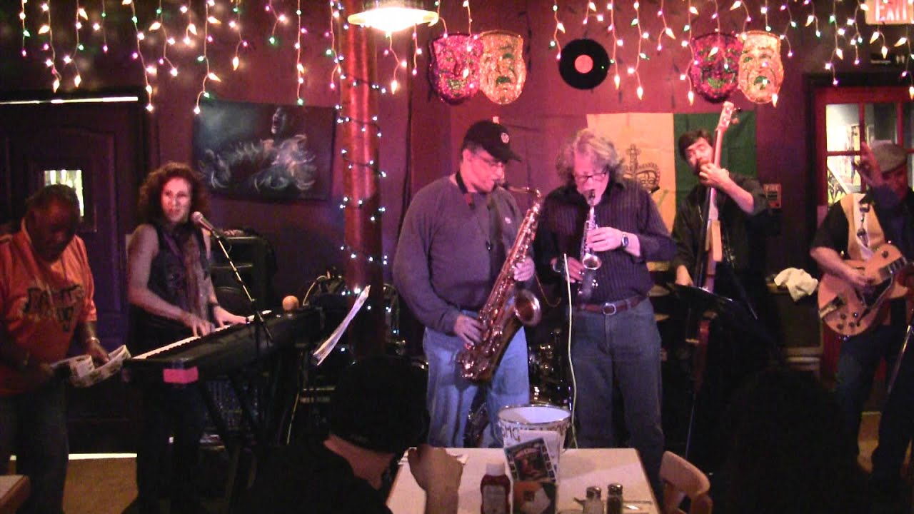 I Can't Stop Loving You - Ed Scheer Mardi Gras Amadee Castenell - YouTube