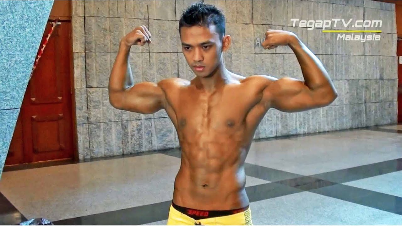 Muscle Malaya 2014: Backstage Scenes (Badan Cantik) - YouTube
