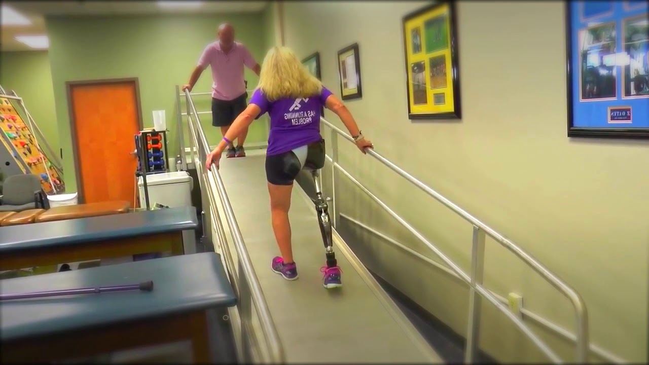 Walk for first time Hip Disarticulate Amputee Learning How To Walk ...