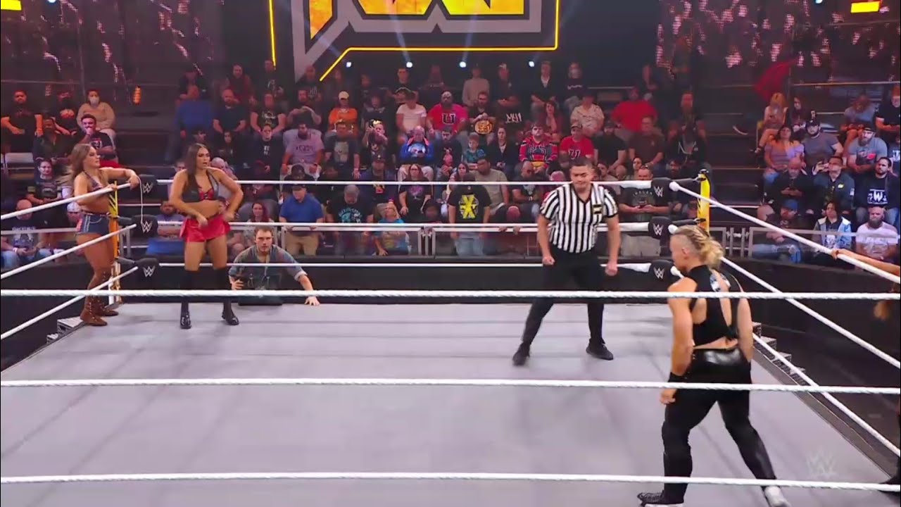 Ivy Nile & Tatum Paxley Vs Fallon Henley & Kiana James - WWE NXT 24/01 ...