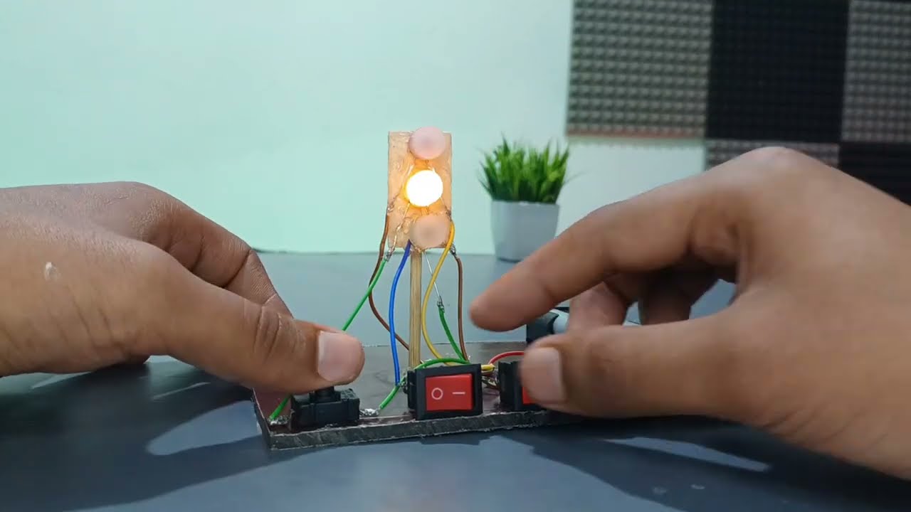 STEM Ep. 23: How to Make a DIY LED Traffic Light | Fun Electronics ...