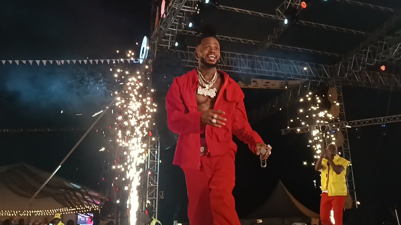 Diamond Platinumz Full Performance at October Fest Nairobi (From The ...