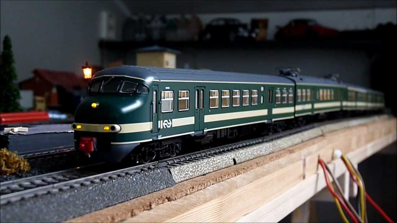 Roco Plan T - YouTube