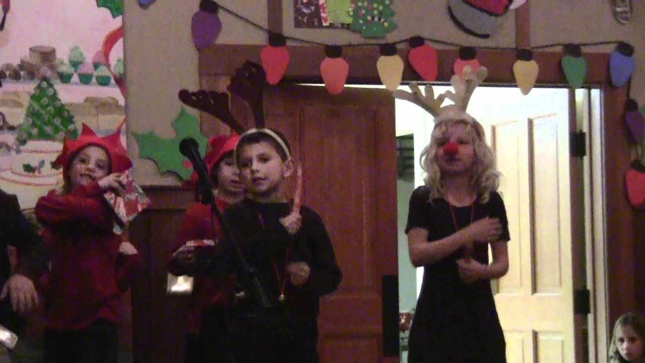 Mikey Brown sings at Alexander Valley Part 2 - YouTube