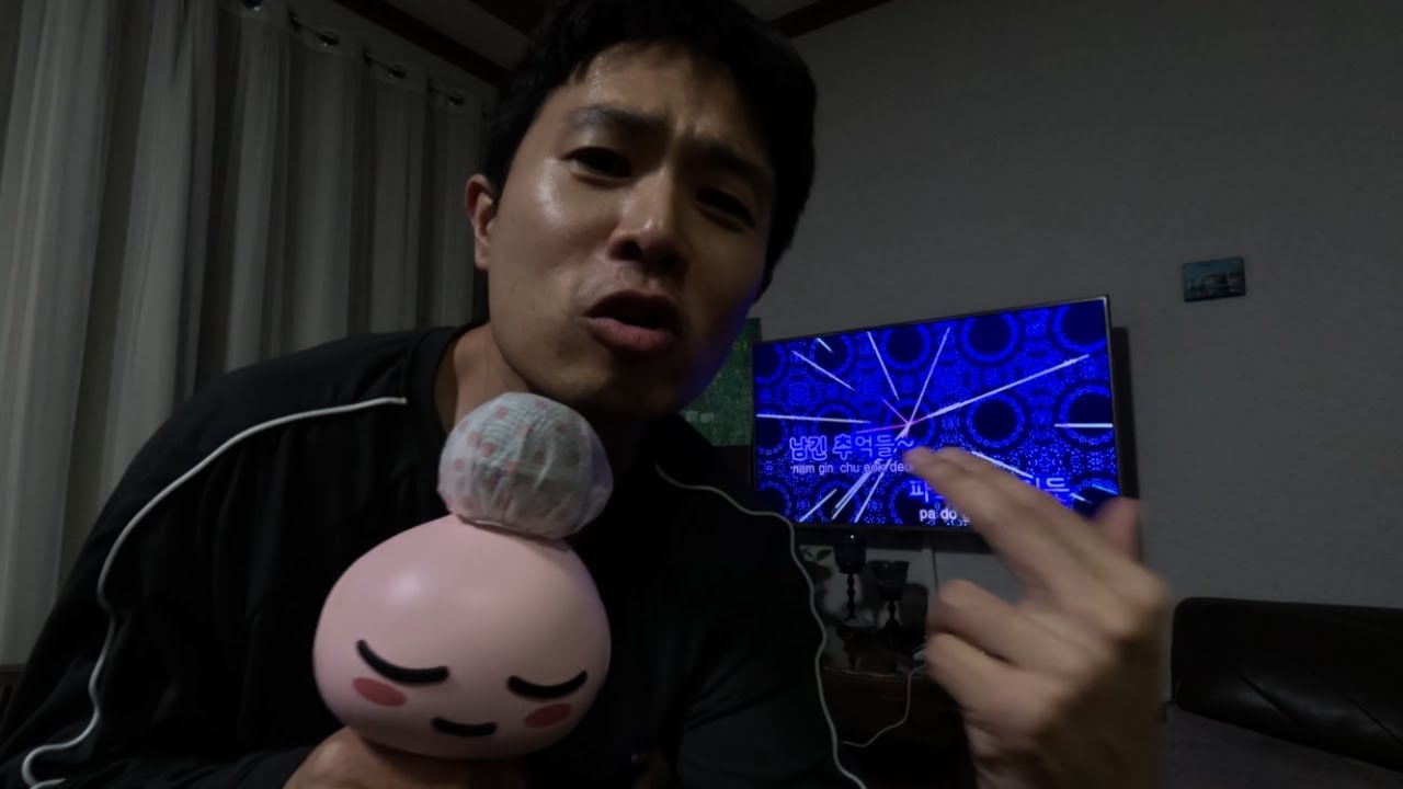 Let's take a closer look at Average Korean Man's daily life - YouTube