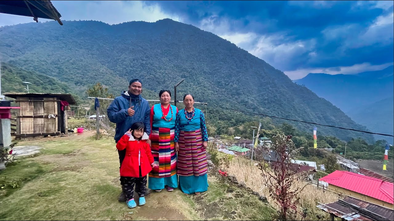 Gelling The Last Indian Village in china Border - YouTube