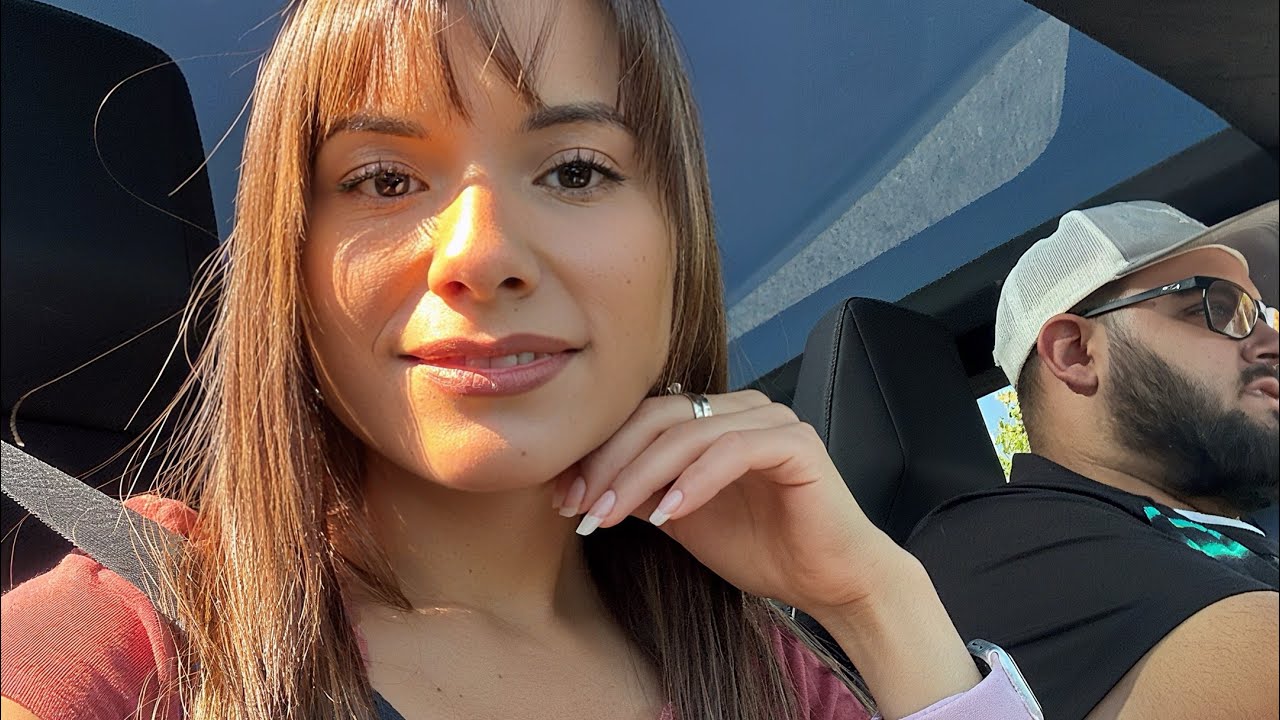 Soy Andrea Baca está en vivo - YouTube