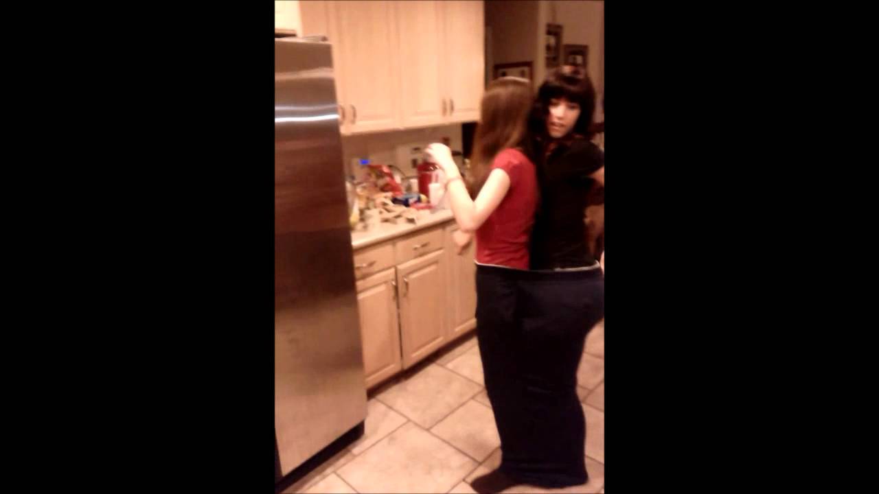 Two girls one pair of pants - YouTube